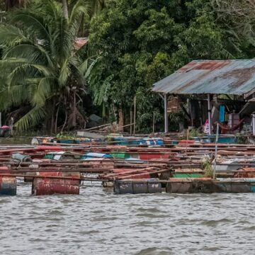 How to Build a Floating Fish Cage – STARAQ
